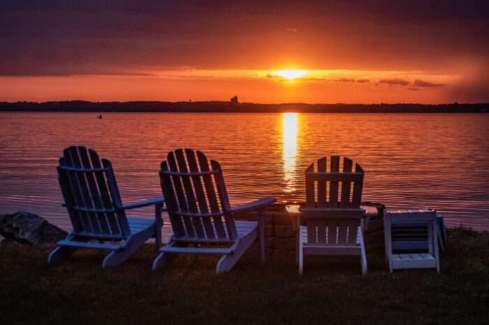 10 Unique Great Lakes Sailing Destinations To Explore
