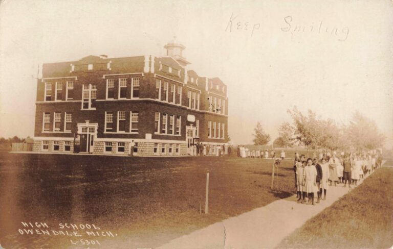 Owendale Michigan - A Glimpse Back To Small-Town Life In The 1900s - Video