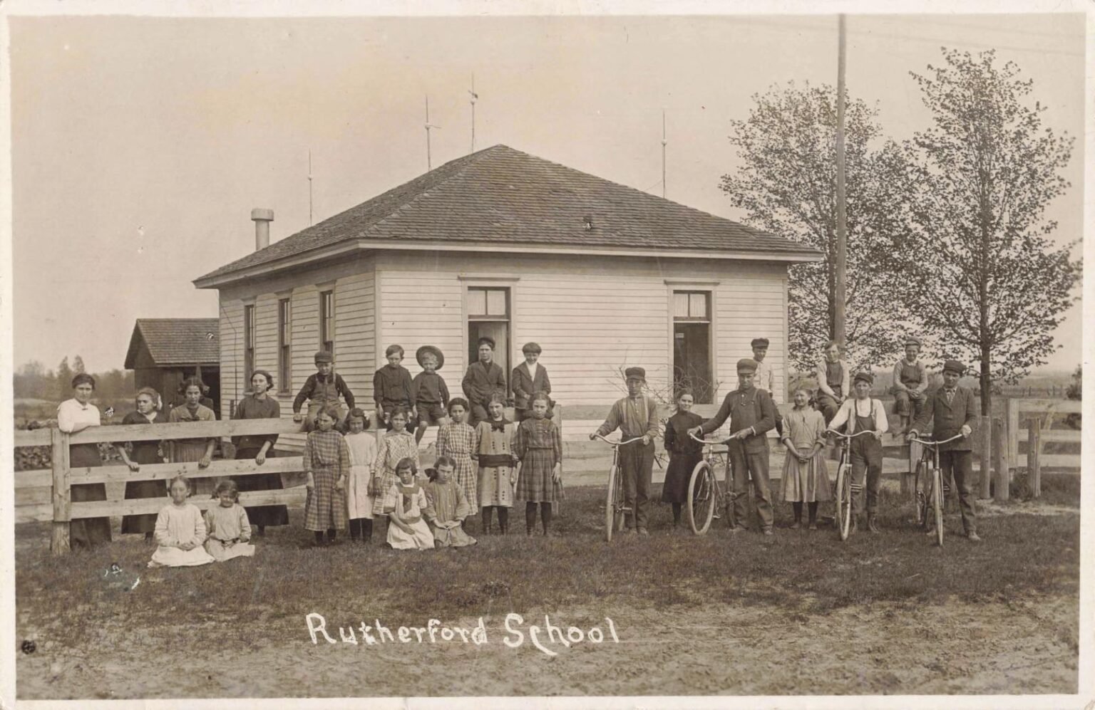 Teacher Rules 1900 - The Bizarre Expectations Of 1900s Educators